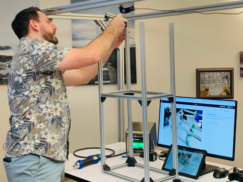 PICO vs. Dozuki for Digital Work Instructions